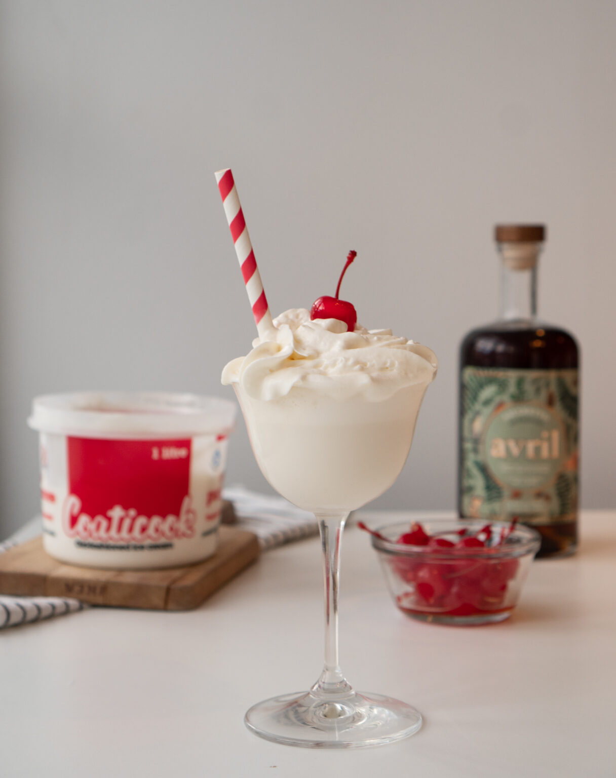 Avril Amaretto Milkshake - Mariana Distillery